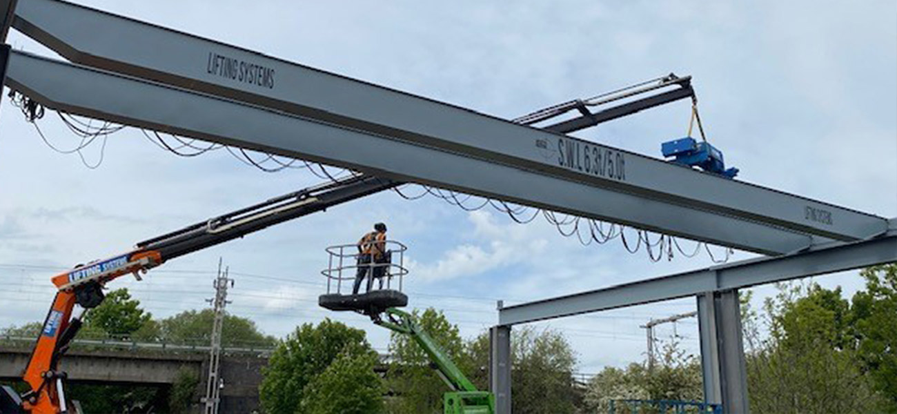 Overhead Crane Installation UK: Process & Safety Guide